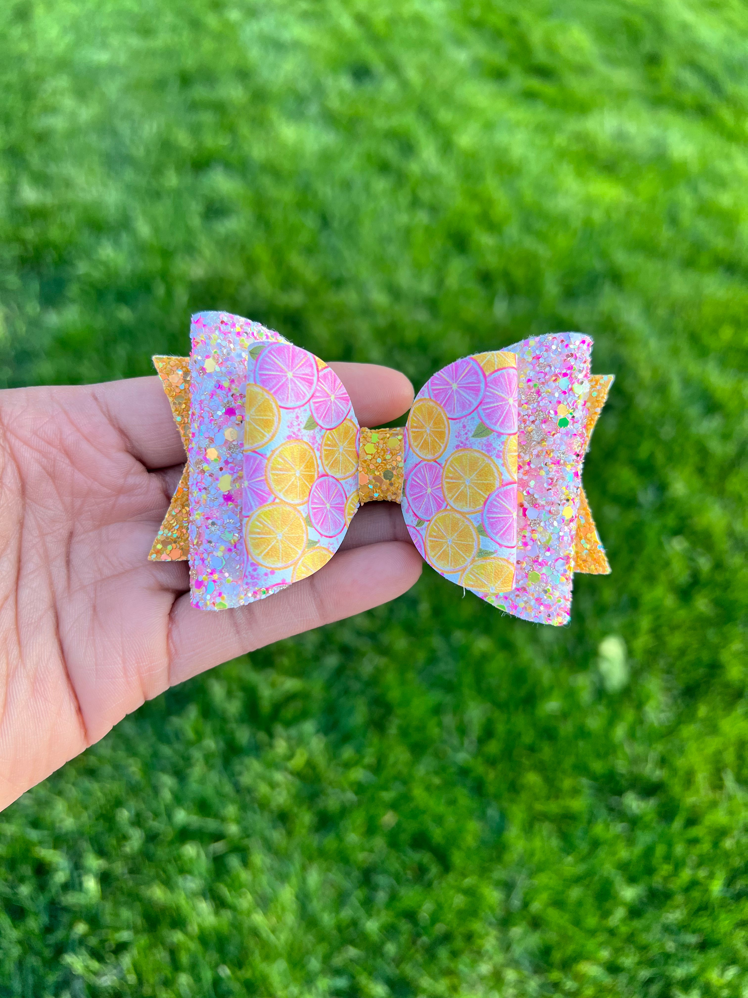 Medium Bows – Bow-Aholic Bowtique